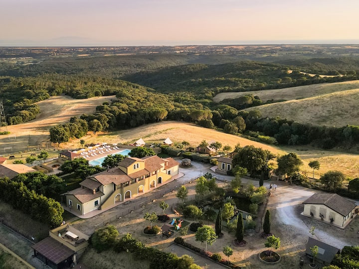 Le Debbiare By Interhome - Cecina