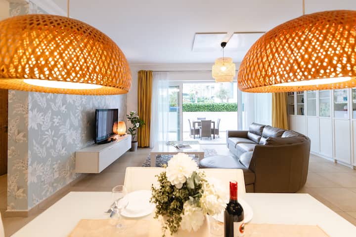 102 Seafront 3bed Sliema With Pool By Homely - Valletta