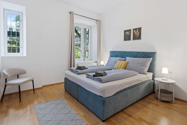 Charming Classic Apartment By The Lake - Bregenz