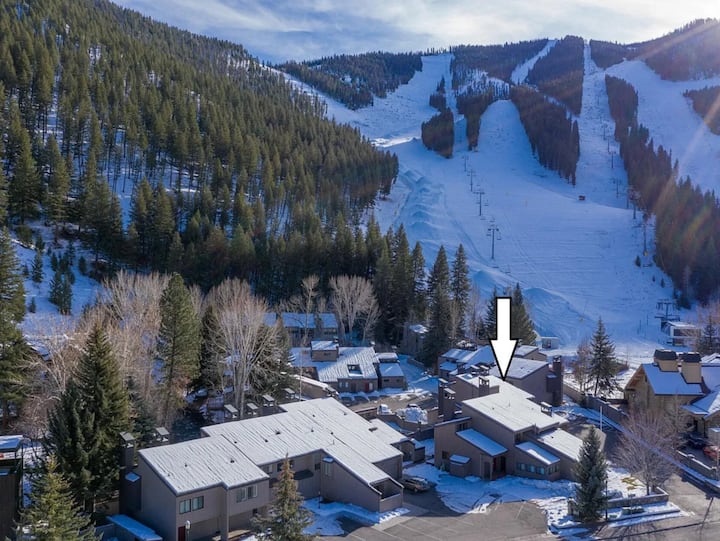 Ski-in/ski-out To Baldy + Outdoor Pool - Ketchum, ID