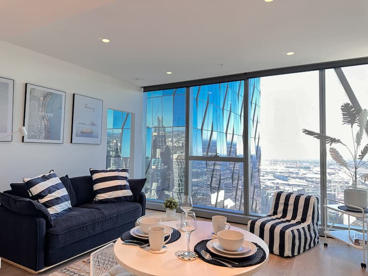 Brand New Lux Living|west Side Place W/pool Gym - Melbourne