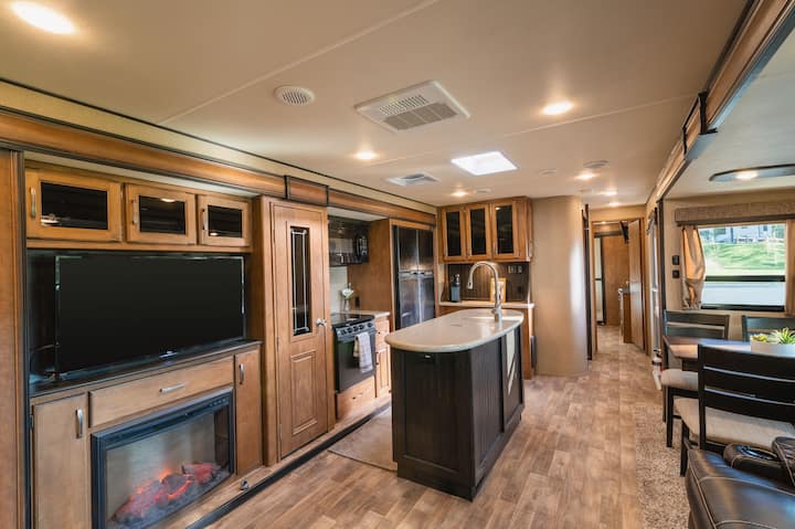 Rv 9 Luxury Glamping With Amazing Lake Views! - 肯諾拉