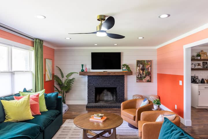 Savannah Escape - A Modern One - Savannah, GA
