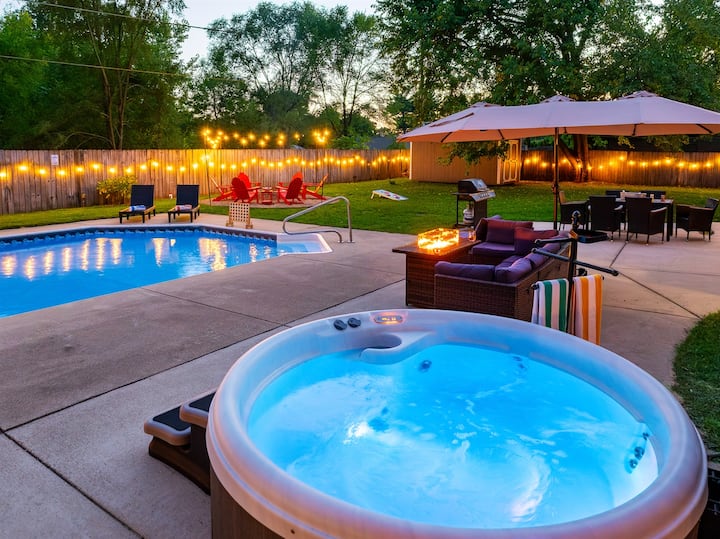 Pool & Play | Hot Tub, Ping Pong, Nintendo Switch - Stevensville, MI