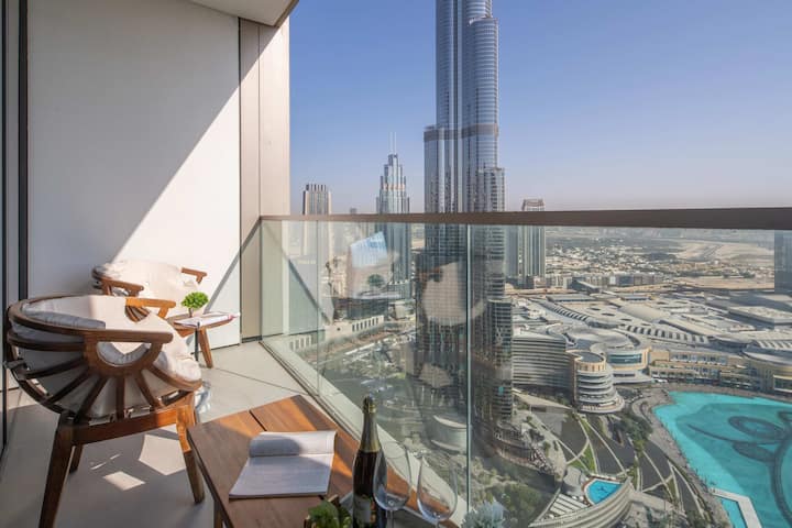 Opulent 2br With Burj Khalifa Views In Downtown - Dubai