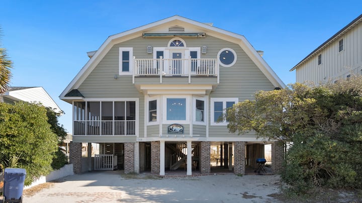 A Laughing Place For Everyone! - Pawleys Island, SC