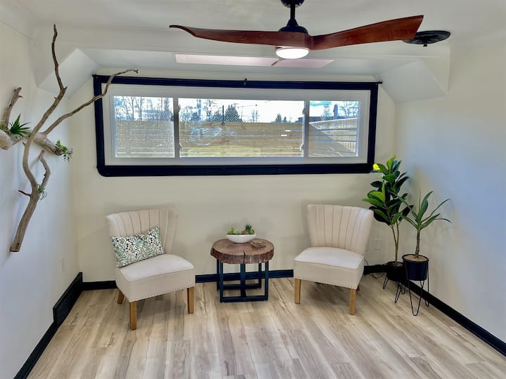 “Carriage Crossing” Close To Hospital, Firepit, - Ohio