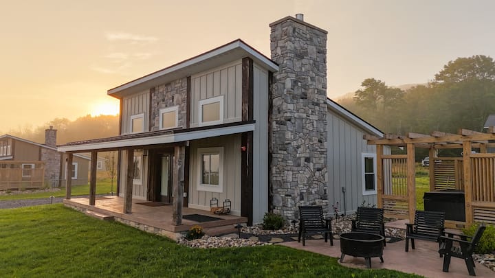 Vvcr Cabin 8 (2-bed, Modern-luxury W. Hot Tub) - Canaan Valley, WV