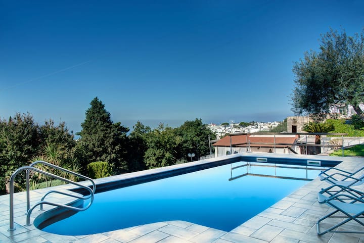Villa Demetra Capri - Pool And Relaxation - Anacapri