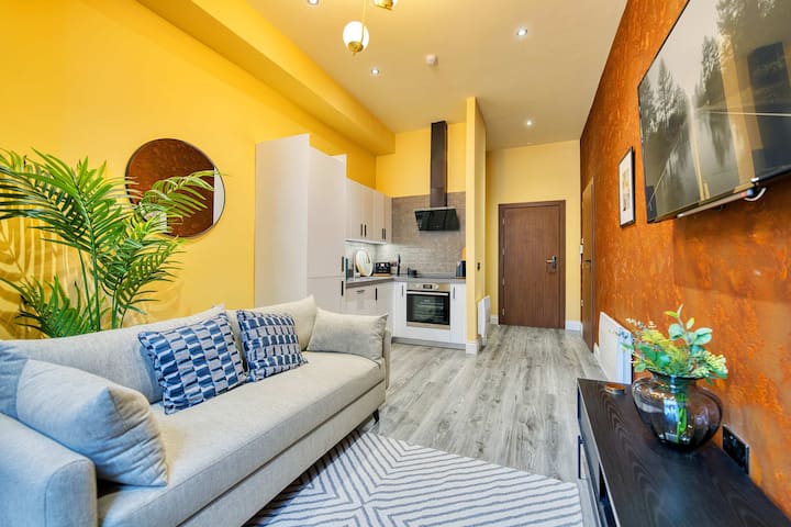 Smart Central Station 1 Bed Apartment B11 - Glasgow