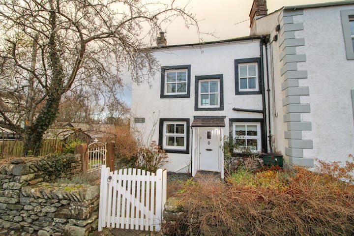 Ideal Romantic Cottage, Wood Burner, Close To Lake - Pooley Bridge