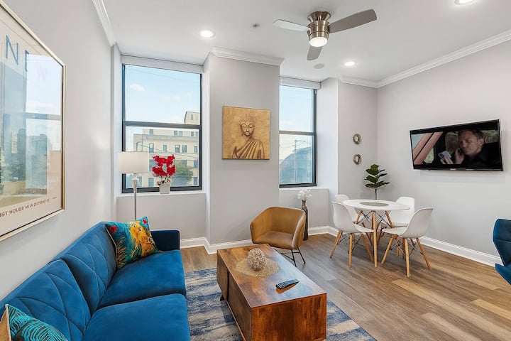 Modern Nolibs 1br | Pool & Gym - Philadelphia, PA