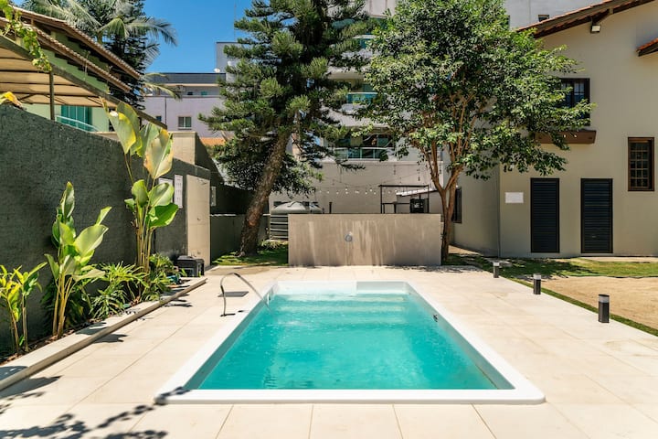 Casa Alto Padrão Com Piscina P/15 Pessoas - Pôrto Belo