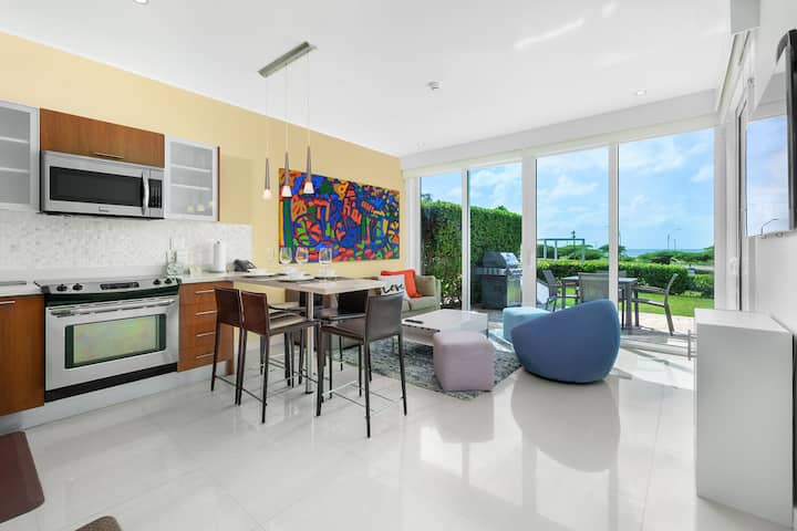 Beachfront Condo With Private Hot Tub - Aruba