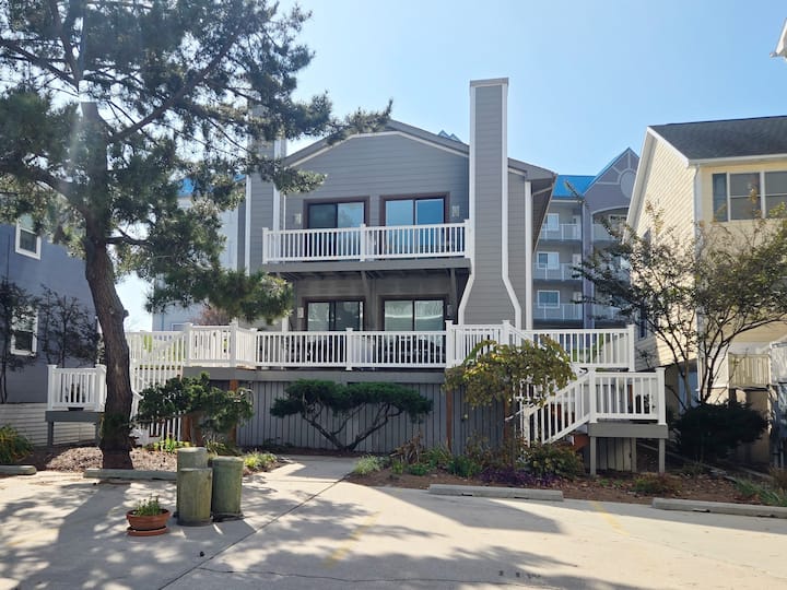 Oceanblock 3 Bedroom Home-steps To Beach! Bs11 - Ocean City