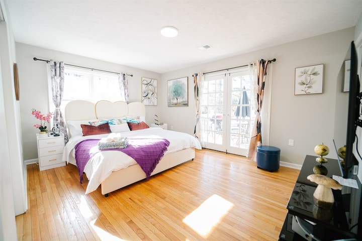 Great Falls Modern Escape:10br/5ba Luxury Retreat! - Great Falls, VA