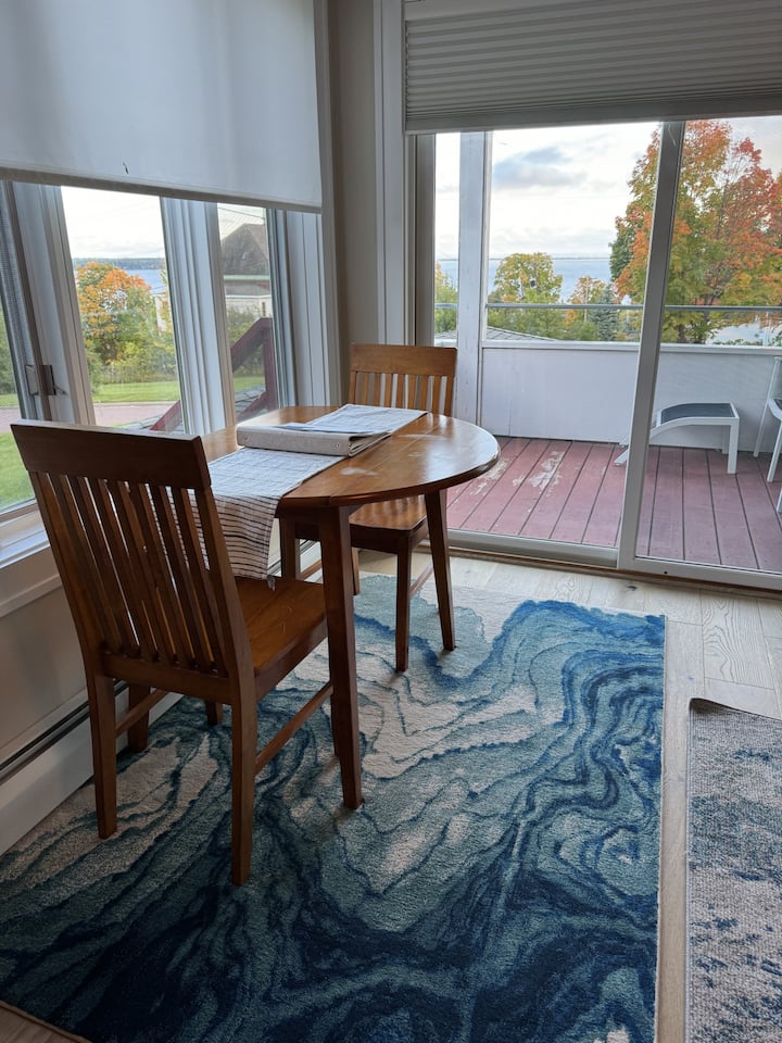Steeple Hill Flats Suite Overlooking Lake Superior - Bayfield, WI