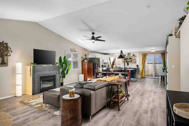 Incredible Single Level Home, Open Layout, All New - Vancouver, WA