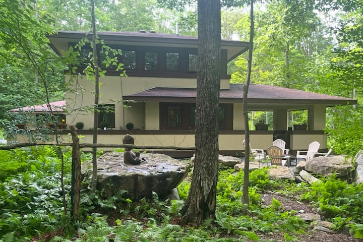 Deep Creek- Romantic Couple's Retreat - New Germany State Park, Grantsville