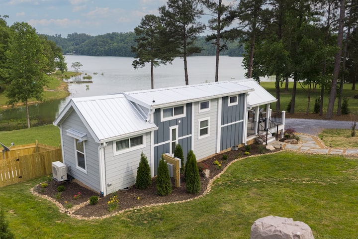 Lil Lake House! Modern Tiny Home! - Douglas Lake, TN