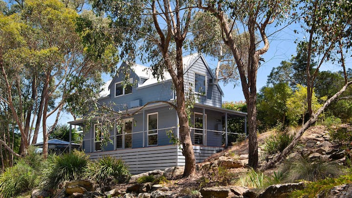 Kingfisher Loft | Spa Bath Retreat Near Daylesford - Daylesford