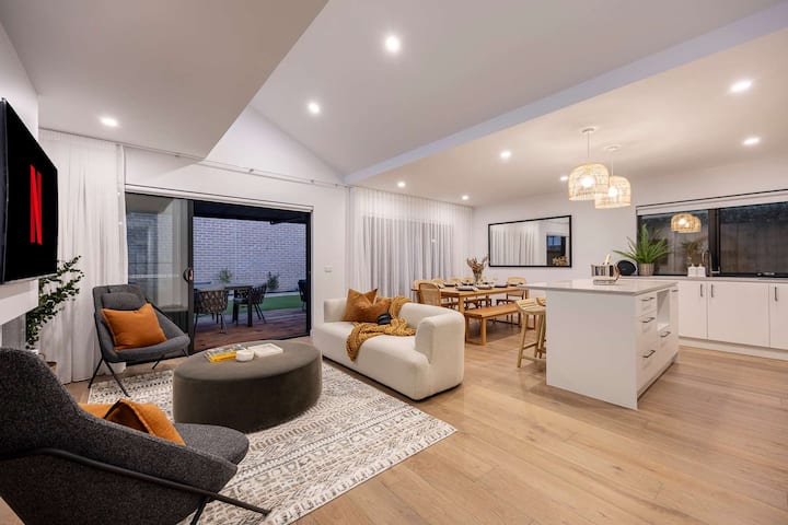 Darcy's Idyllic Getaway 2 Mins To Beach & Shops - Mornington