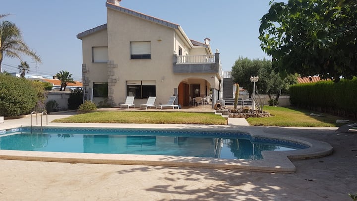 Villa Riogrande. Chalet Con Piscina En Vinaròs - Vinaròs