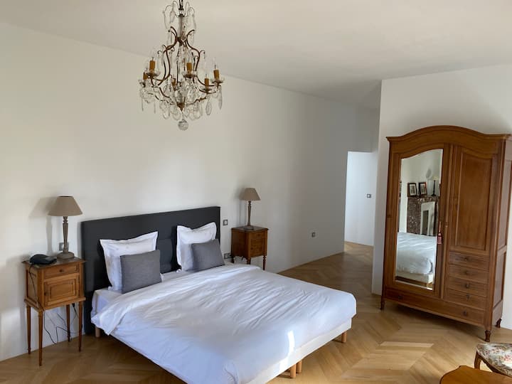 Chambre Jean Dans Château Camus - Montmarault