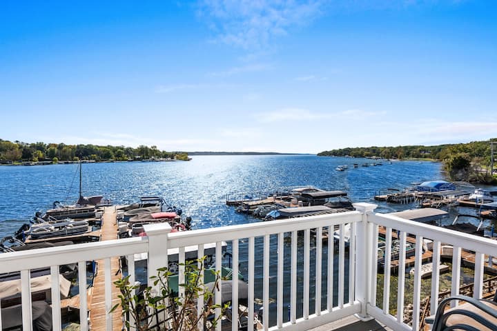 Marina Del Lago - Green Lake, WI