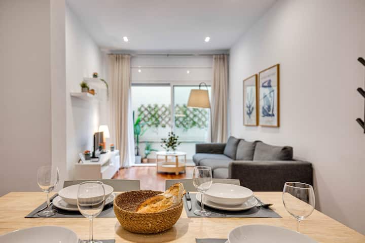 Appartement Chaleureux Au Cœur De Sant Antoni - Barcelona