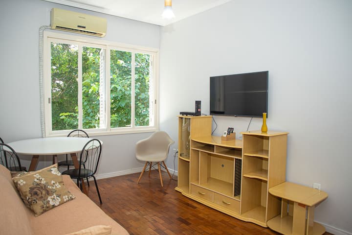 Apto Próx. Ao Shopping Praia De Belas Rs Bz1097 - Porto Alegre