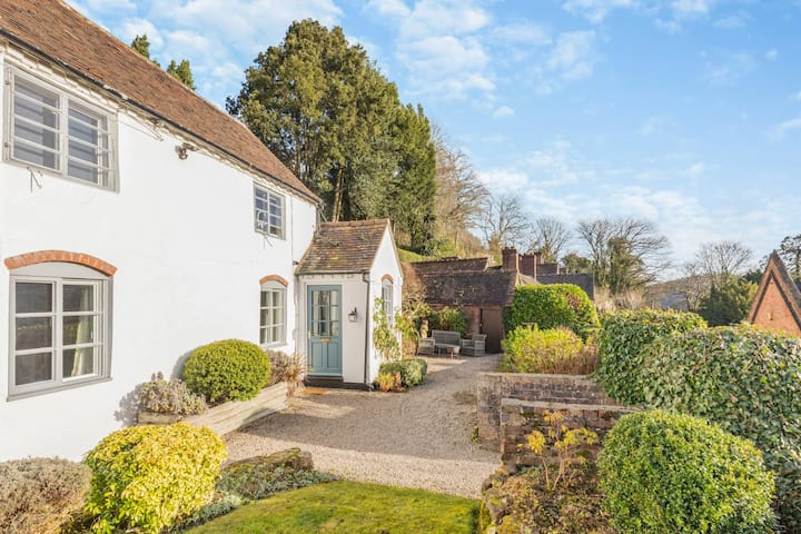 3 Bed In Ironbridge (Oc-b30427) - Telford
