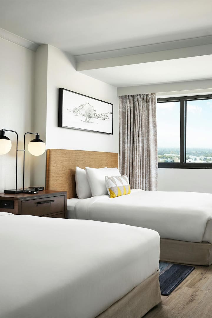 Unwind At Haven Point Provisions & Spirits - Irvine, CA