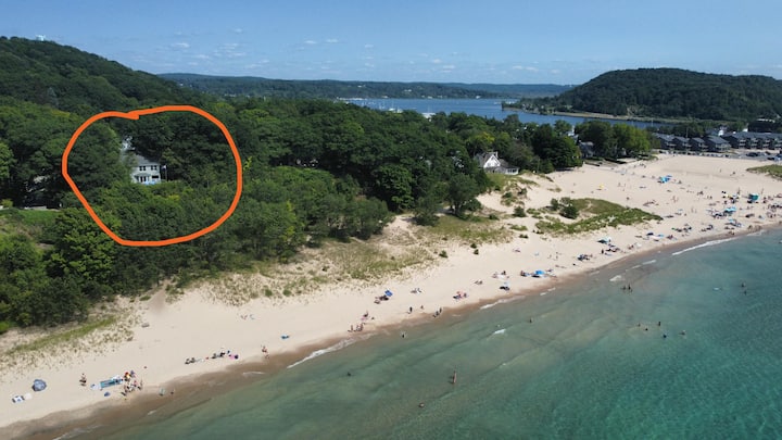 Great Lakes Getaway - Incredible Lakefront! - Frankfort, MI