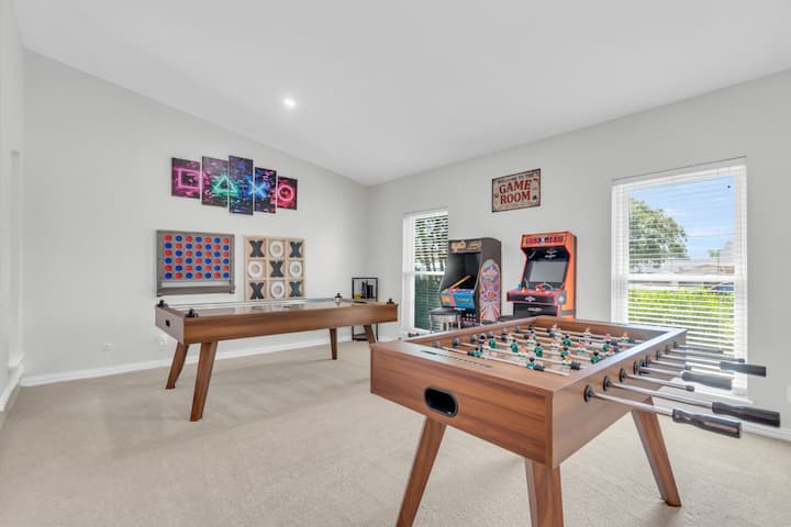 Grandscape 4br | Pool, Patio And Arcade Fun - The Colony, TX