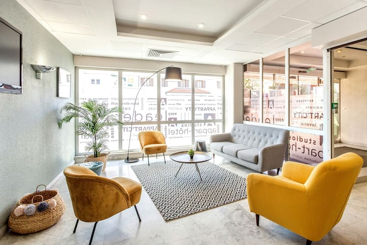 Appart'city Classic Genève Gaillard -Twin Studio - Gaillard