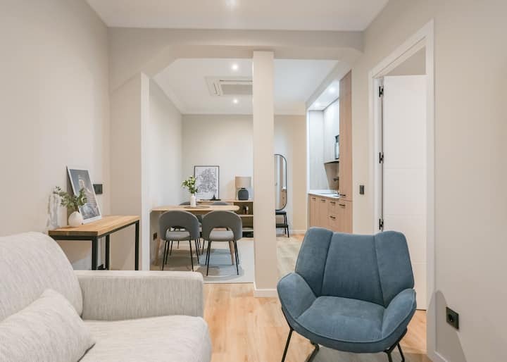 Cozy & Renovated -1bedroom 1bath-plaza De España - Madrid