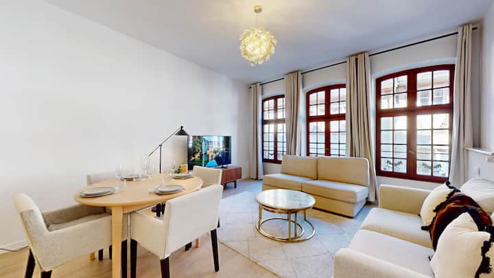 Hallebardes Cathédrale - Strasburgo