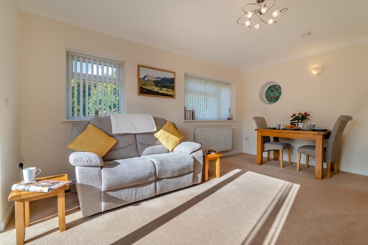 1 Bed In Trallong (Oc-w30201) - Brecon