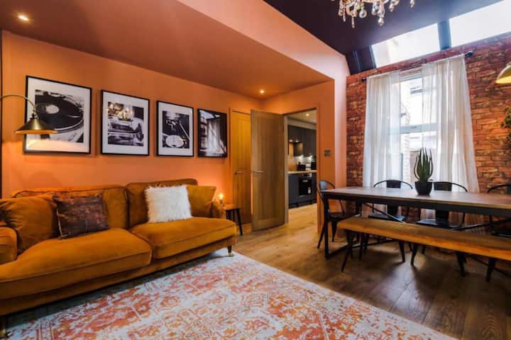 Cityscape 4br Urban Home - Manchester