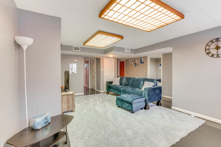 Steps To Lincoln Park: Spacious Apt In Jersey City - Jersey City, NJ
