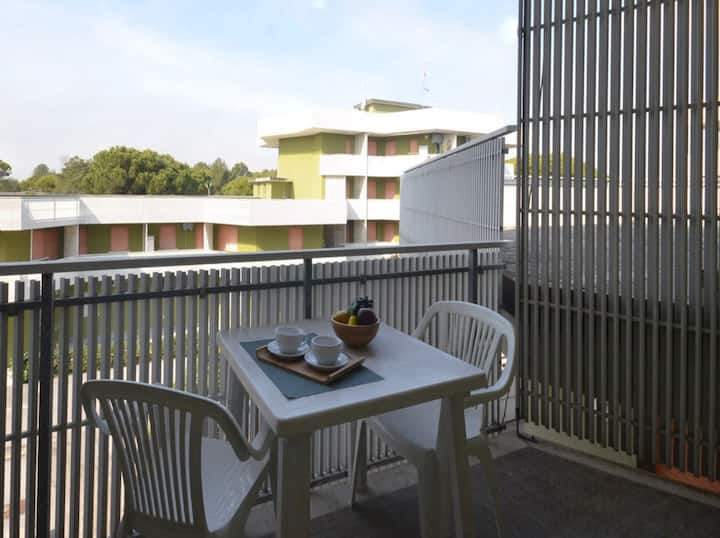 Adorable Studio Climatisé Dans Un Excellent Emplac - Bibione