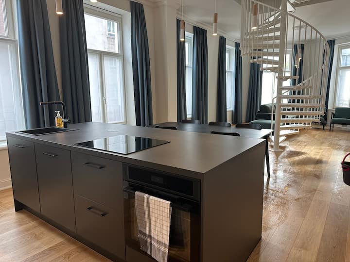 Charmant Appartement De Retraite à Ixelles Au Cœur - Bryssel