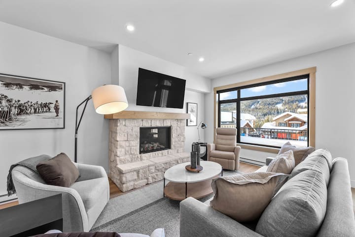 Luxury Three Bedroom Townhome #7 At Switchback Cre - Sun Peaks
