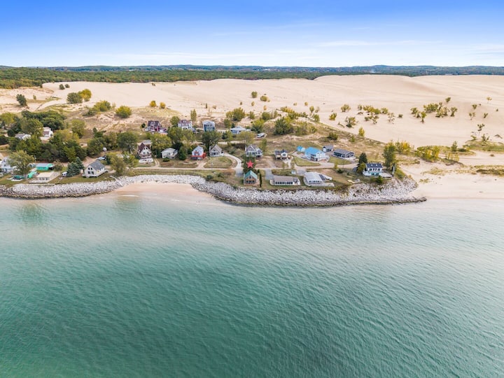Beautiful Private Lake Michigan Frontage - Silver Lake State Park, Mears
