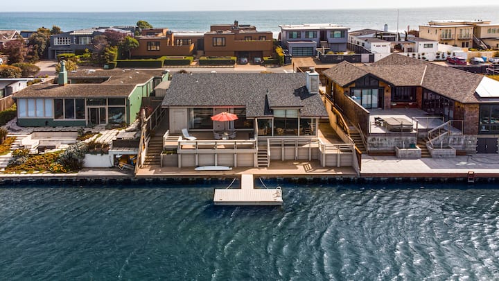 Relaxed And Casual Lagoon Living - Bolinas, CA