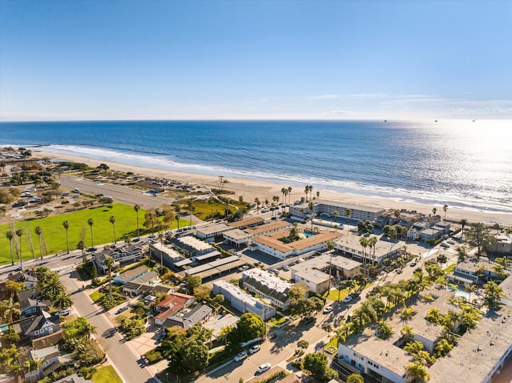 Stay Steps From The Ocean At Beach Shanty - Carpinteria, CA