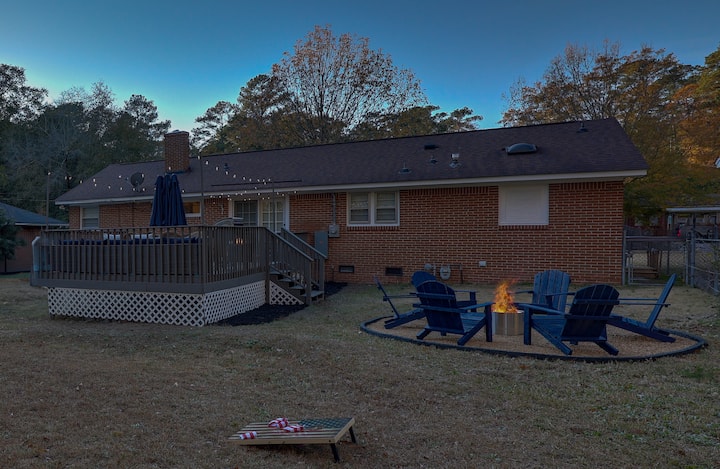 Forest Acres Retreat -Ft Jackson - Fully Renovated - Columbia, SC