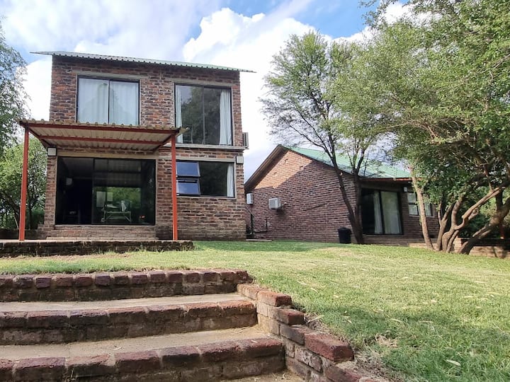 Two-bedroom Chalet - Bloemhof
