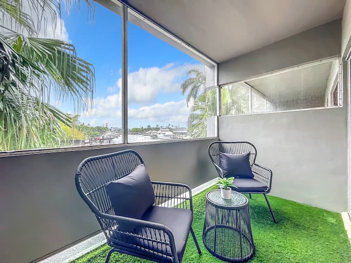 Elegant 1br: Pool Access & Modern Touches - Fort Lauderdale